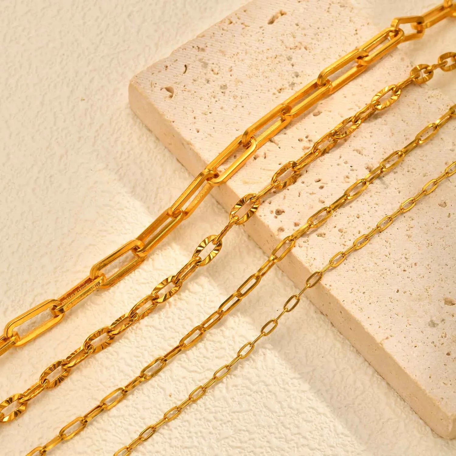 The Gold Coast Layered Chain Set – Victoria Emerson