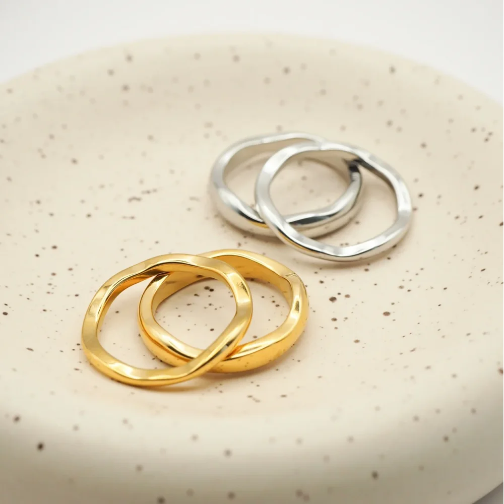 Ripple Stackable Band Ring – Victoria Emerson